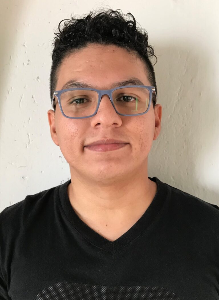 Gabriel Lara - Foundever Stories